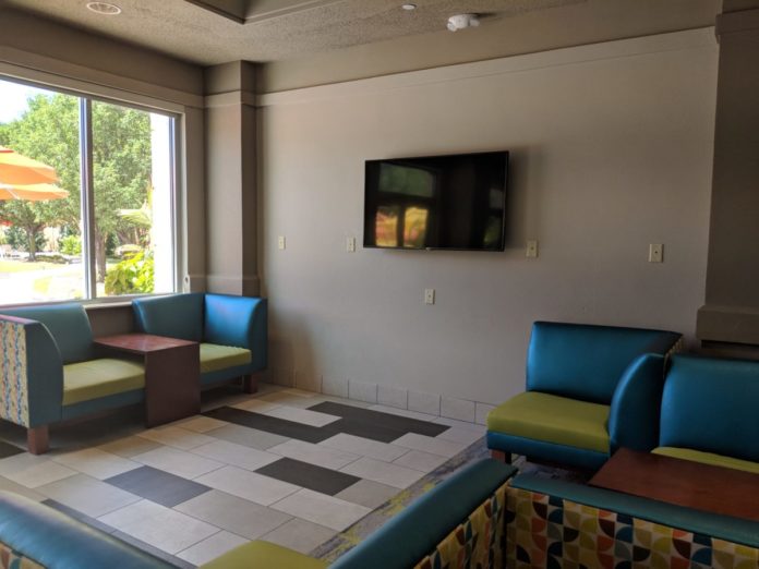 Cedar Point Express Hotel: Review & Guide | Green Vacation Deals