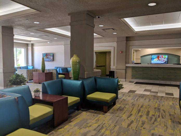 Cedar Point Express Hotel: Review & Guide | Green Vacation Deals