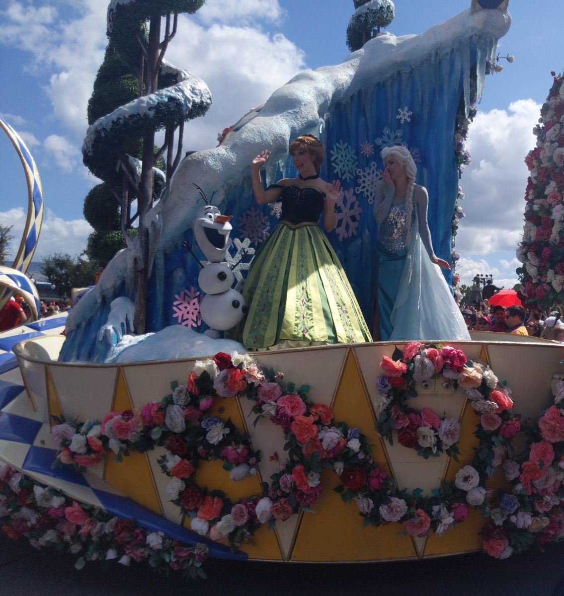 How to Win a Free Trip to Disney World | Green Vacation Deals