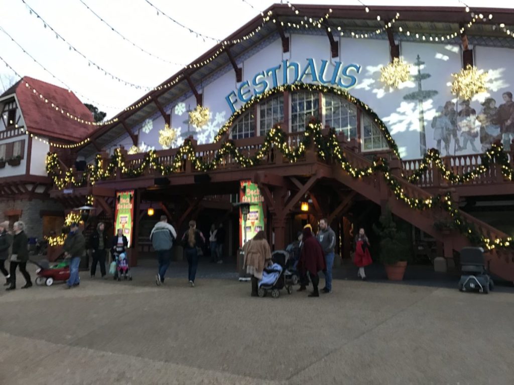 Busch Gardens Williamsburg All Day Dining Deal: Is It Worth It? | Green ...