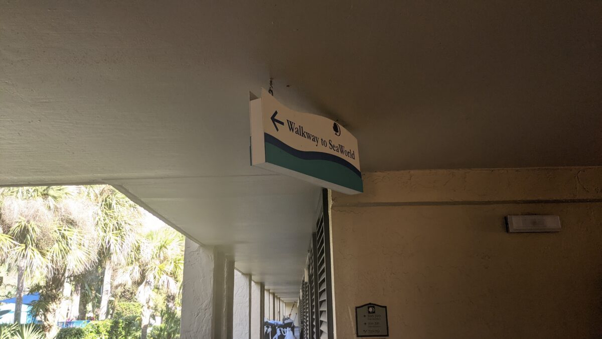 DoubleTree Orlando SeaWorld Review | Green Vacation Deals