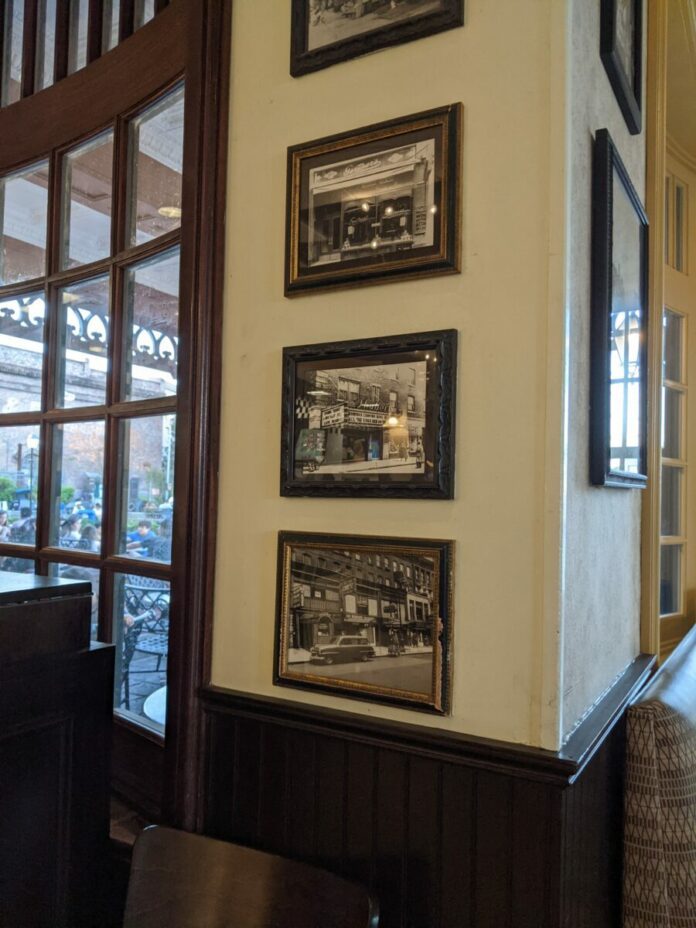 Louie's Italian Restaurant Universal Orlando Review | Green Vacation Deals