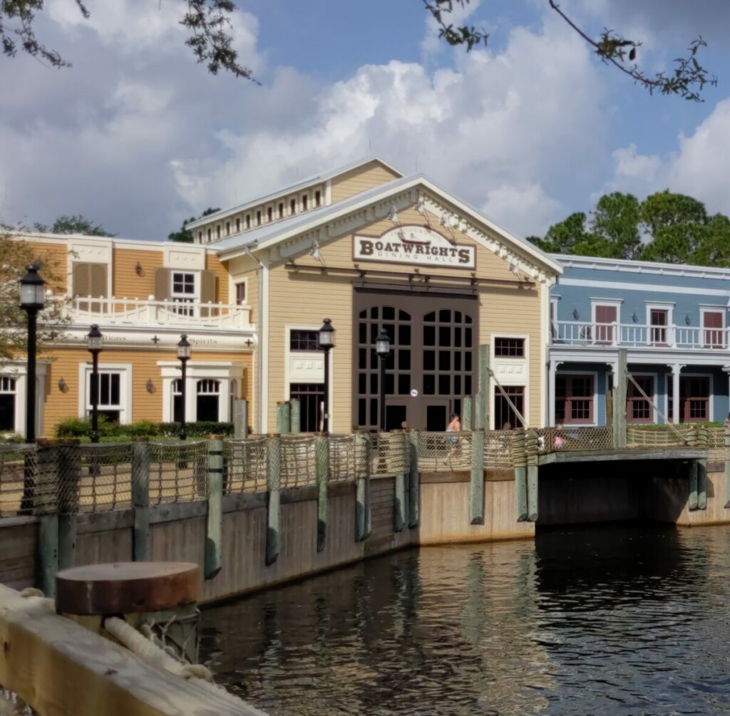 Top 13 Tips for Staying at Port Orleans Riverside at Disney World ...