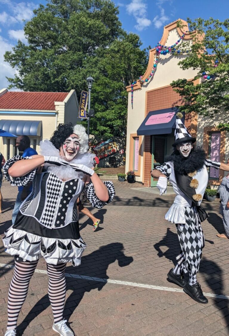 Carowinds Grand Carnivale 2023 Travel Guide | Green Vacation Deals