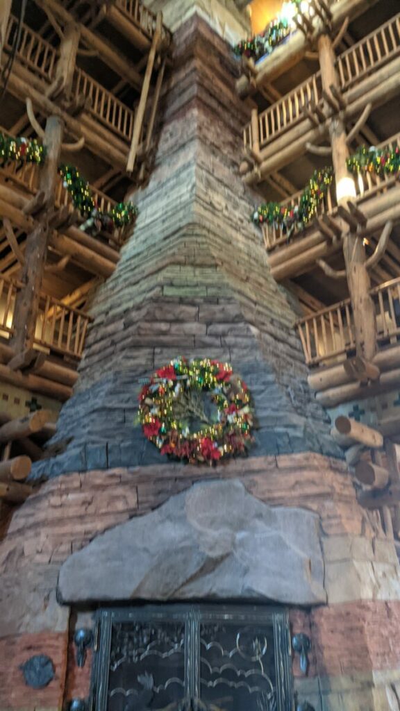 5 Reasons to Book a Disney Wilderness Lodge Christmas Season Vacation ...