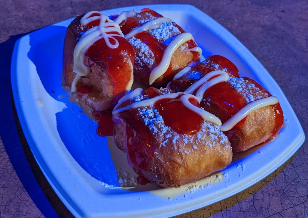 SeaWorld Orlando Christmas Celebration ‘Tis The Season Beignets Guide ...