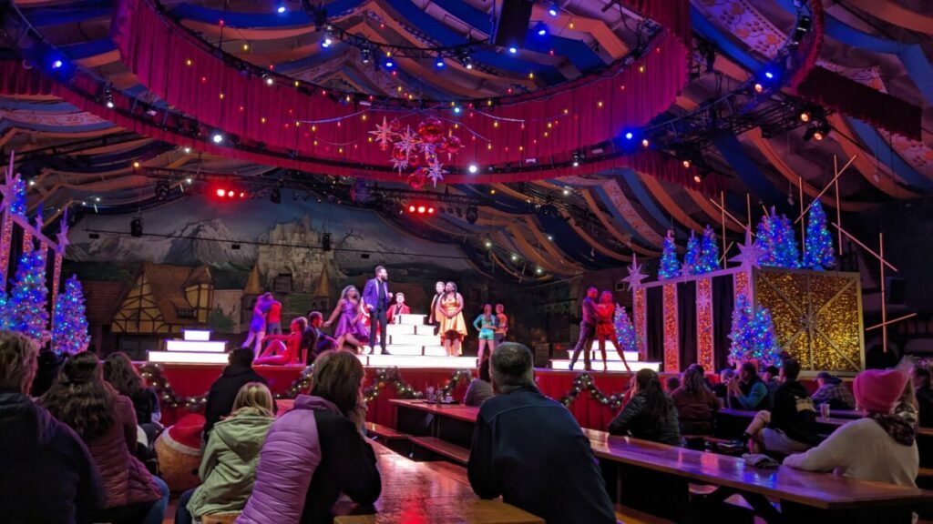 Das Festhaus Busch Gardens Williamsburg Christmas Town Review | Green ...