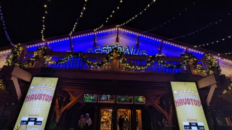 Das Festhaus Busch Gardens Williamsburg Christmas Town Review | Green ...