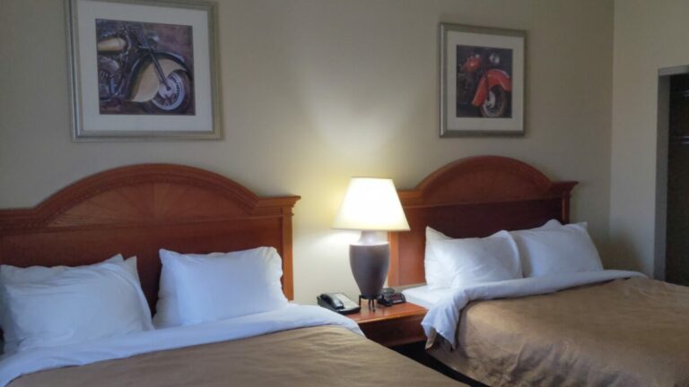 Clarion Inn Ormond Beach at Destination Daytona Review | Green Vacation ...