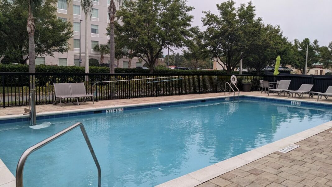 Hampton Inn & Suites at SeaWorld Orlando Review | Green Vacation Deals