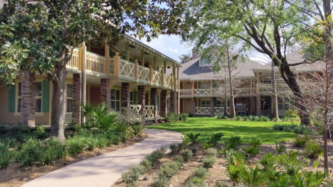 Magnolia Bend or Alligator Bayou: Port Orleans Riverside Section ...